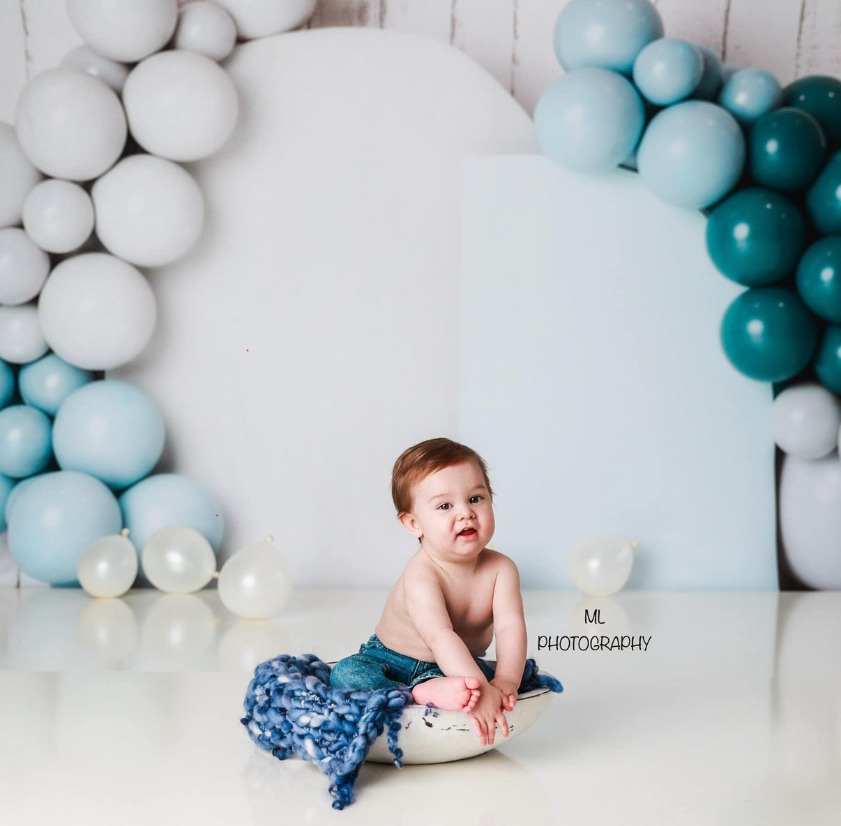 Baby Blue Birthday – Fancy Fabric & Props