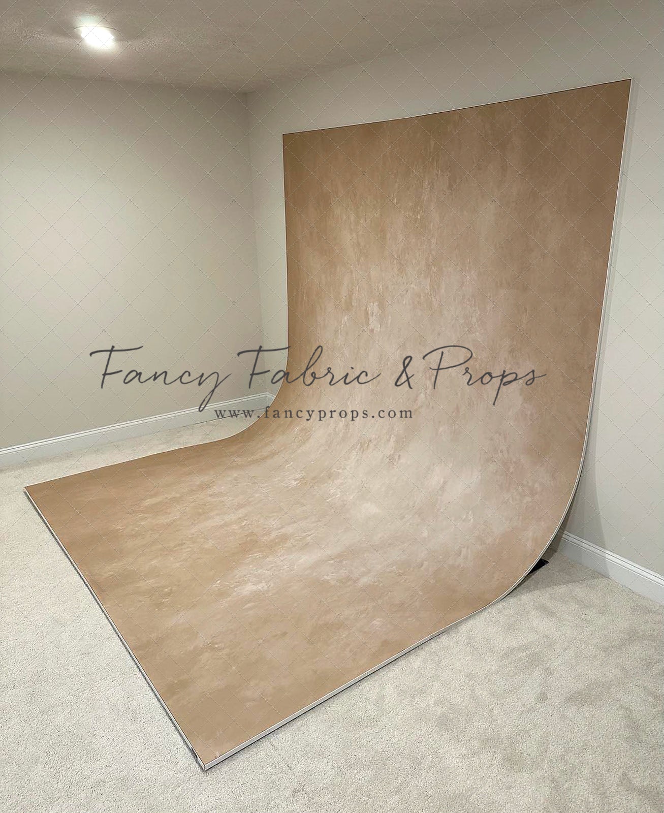 Easiframe Backdrop Sweep System – Fancy Fabric & Props