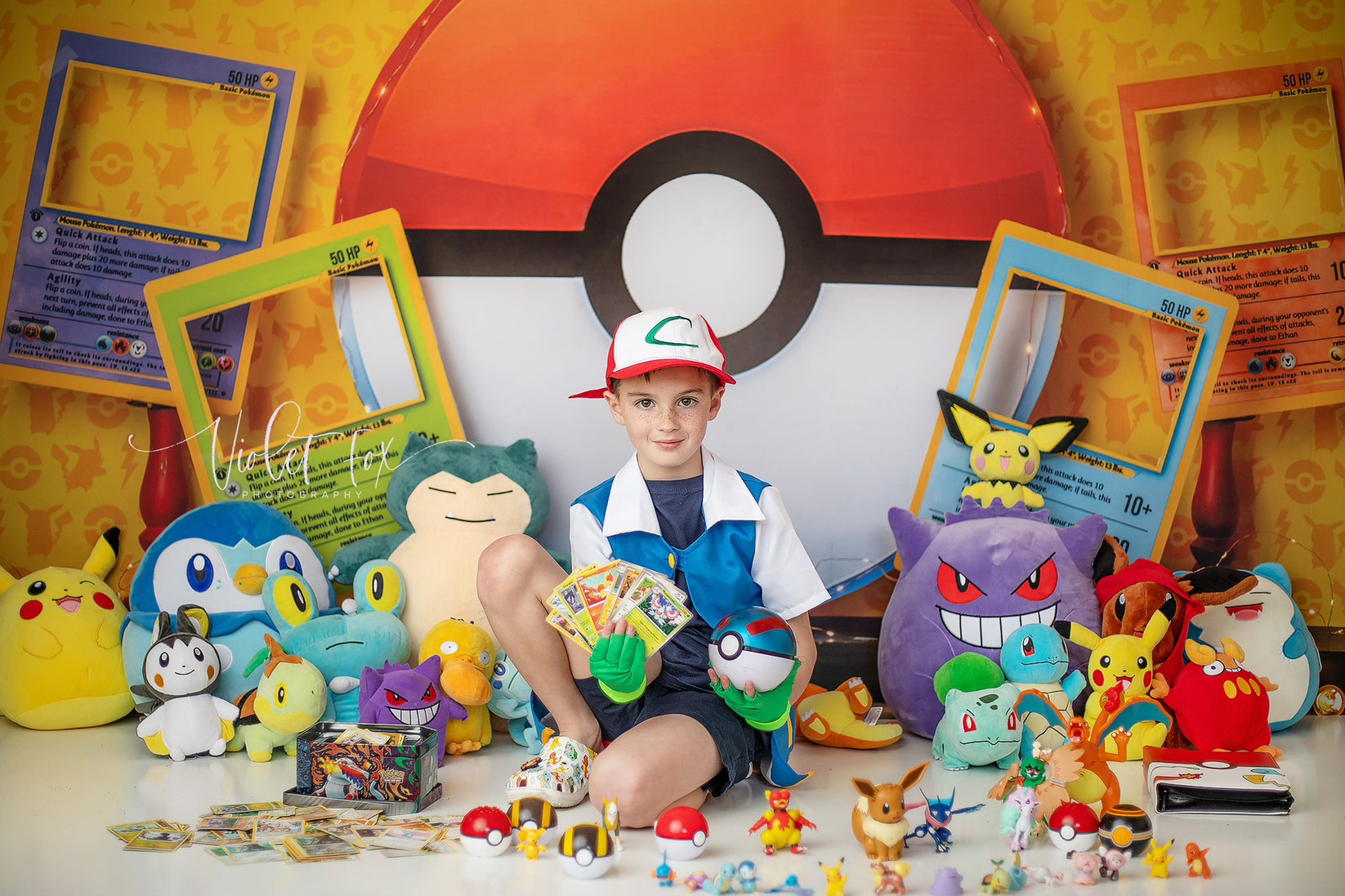 Pokemon – Fancy Fabric & Props