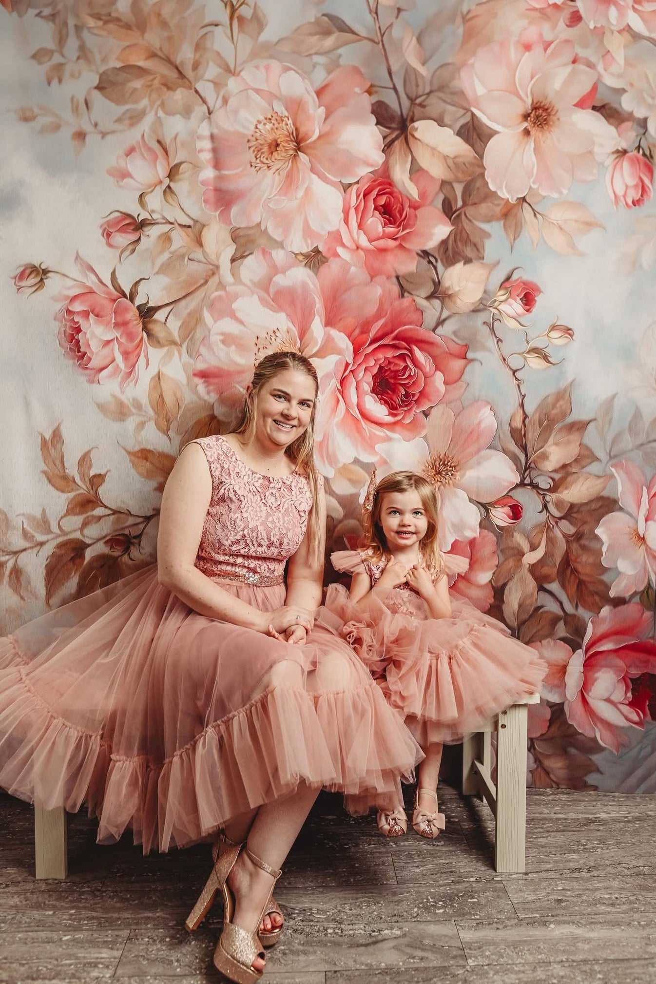 Heirloom Floral Tapestry – Fancy Fabric & Props