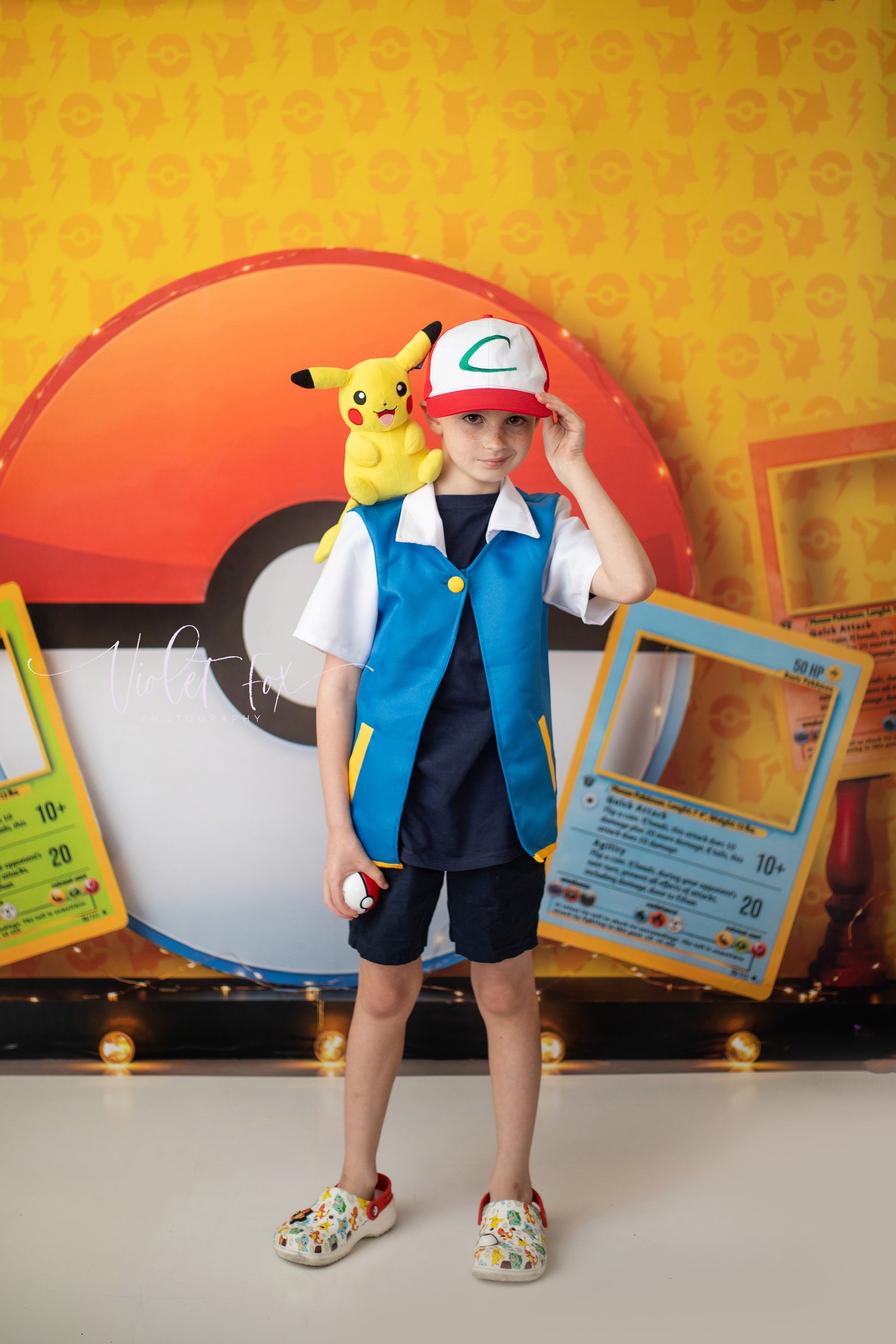 Pokemon – Fancy Fabric & Props