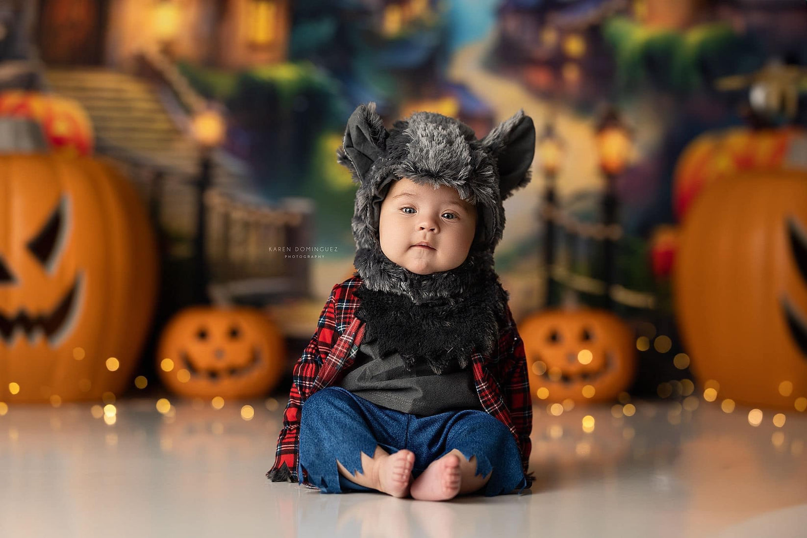 Spooky Town- With Lights - With Sweep Option – Fancy Fabric & Props