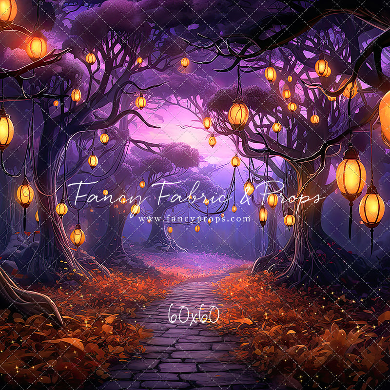Haunted Trail – Fancy Fabric & Props