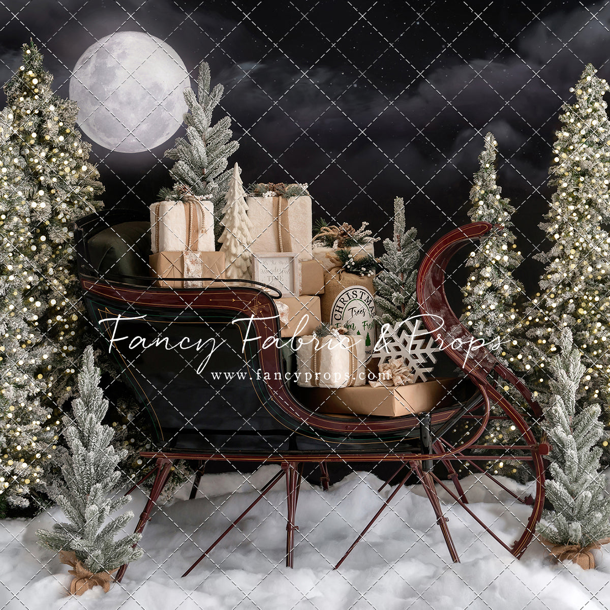 Antique Sleigh – Fancy Fabric & Props