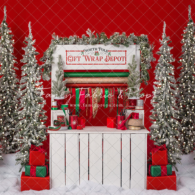 North Pole Wrapping Depot – Fancy Fabric & Props