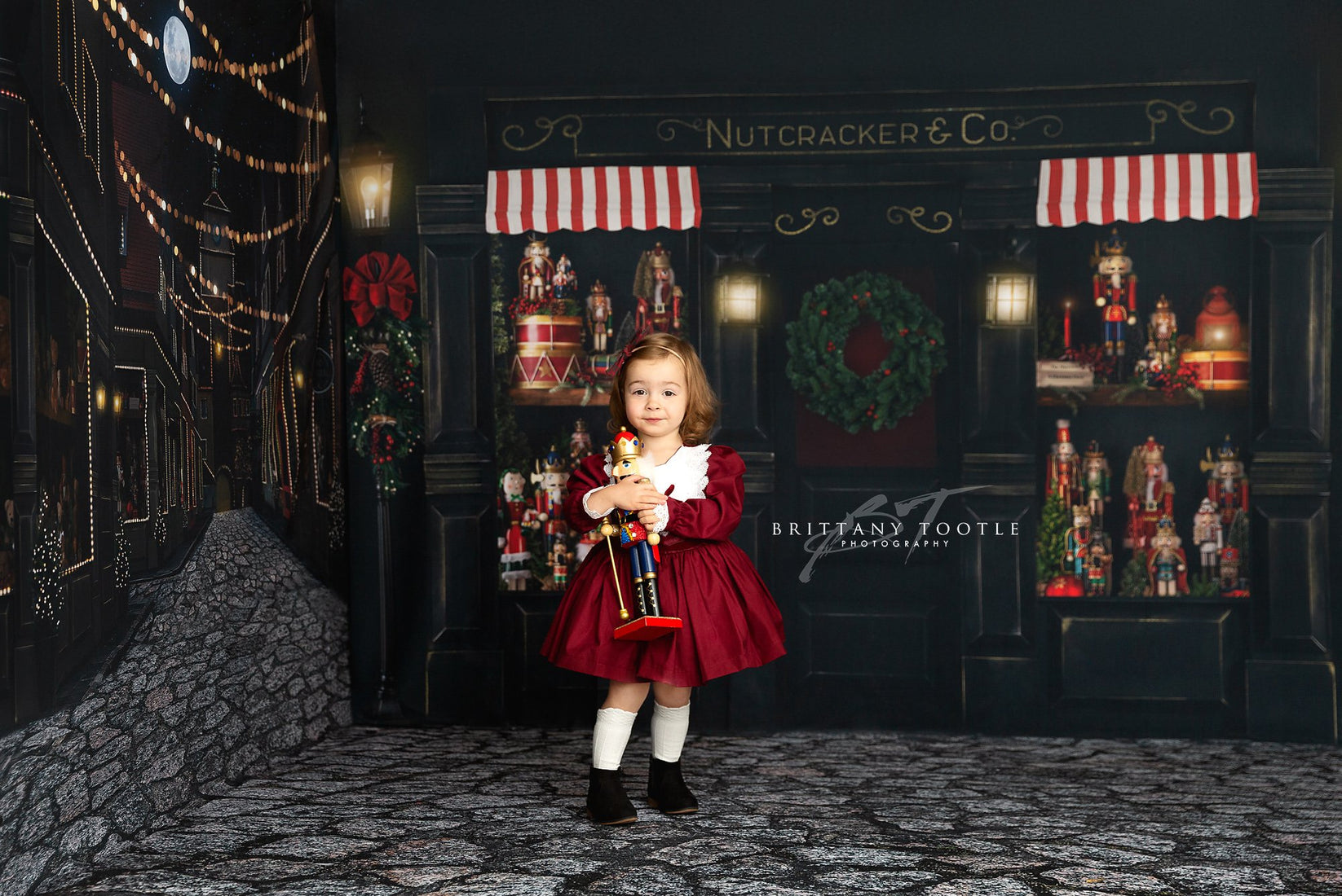 Fancy Street – Fancy Fabric & Props