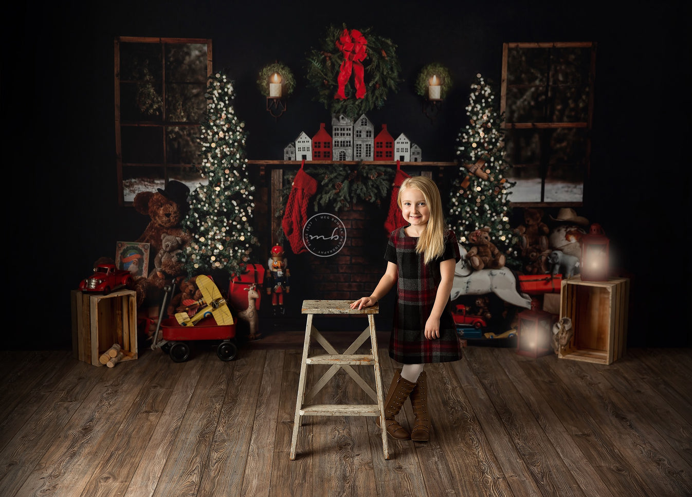 Santa Was Here – Fancy Fabric & Props