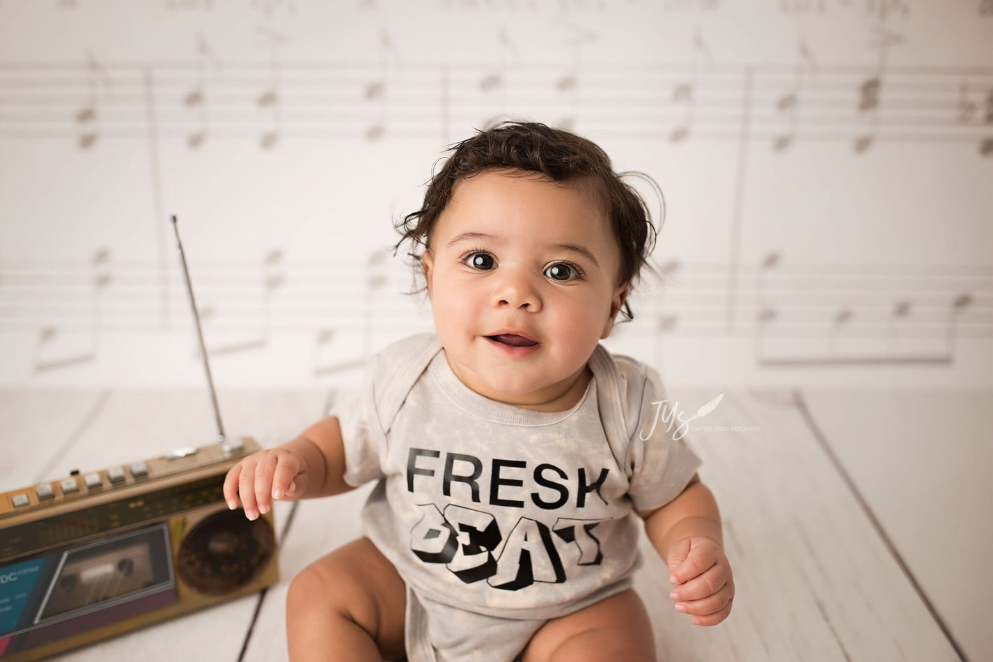 Music Notes – Fancy Fabric & Props
