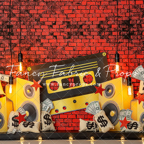 Rockin Riches – Fancy Fabric & Props