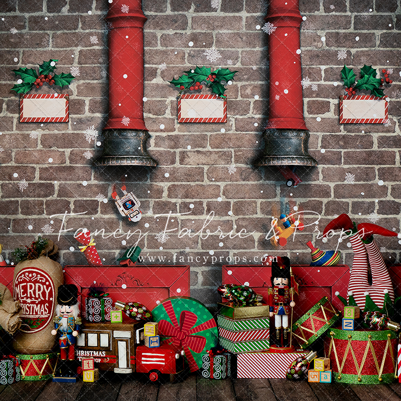 Elves in Training – Fancy Fabric & Props