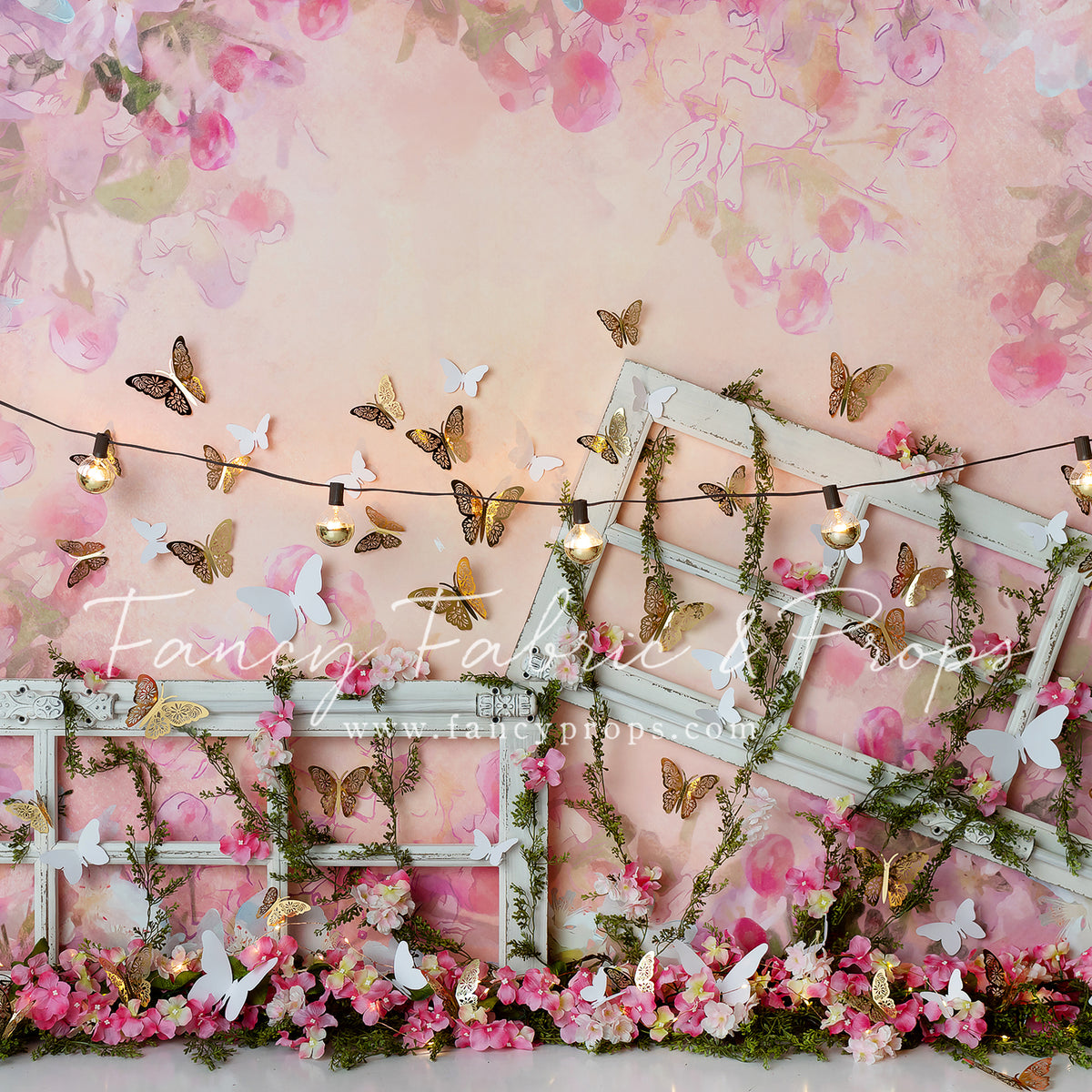 Flutter Forever – Fancy Fabric & Props
