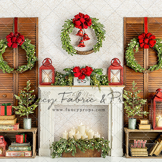 Magic Mantle – Fancy Fabric & Props