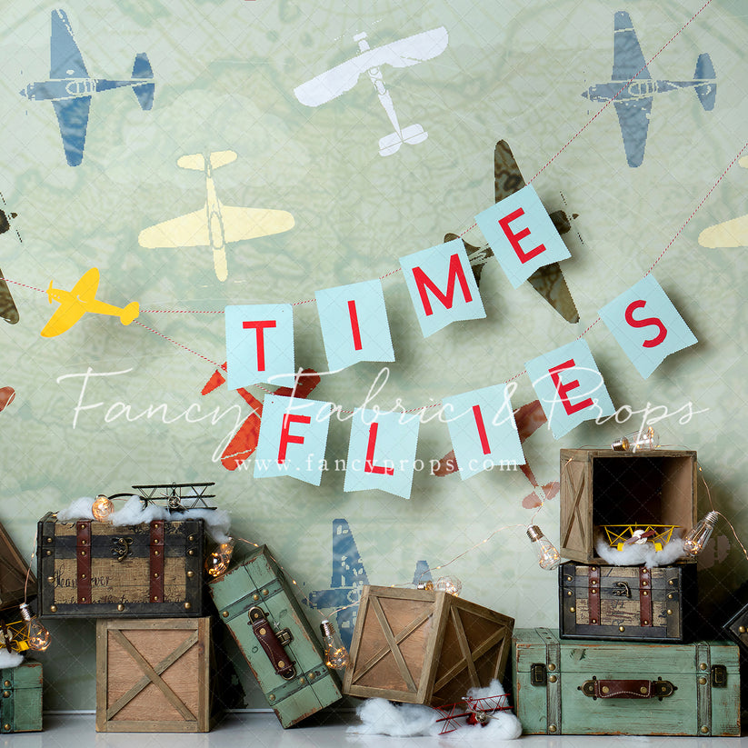 Time Flies – Fancy Fabric & Props