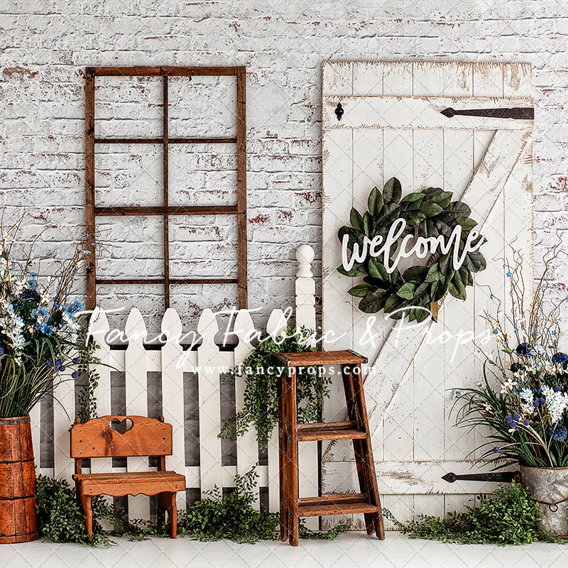 Welcome Home – Fancy Fabric & Props
