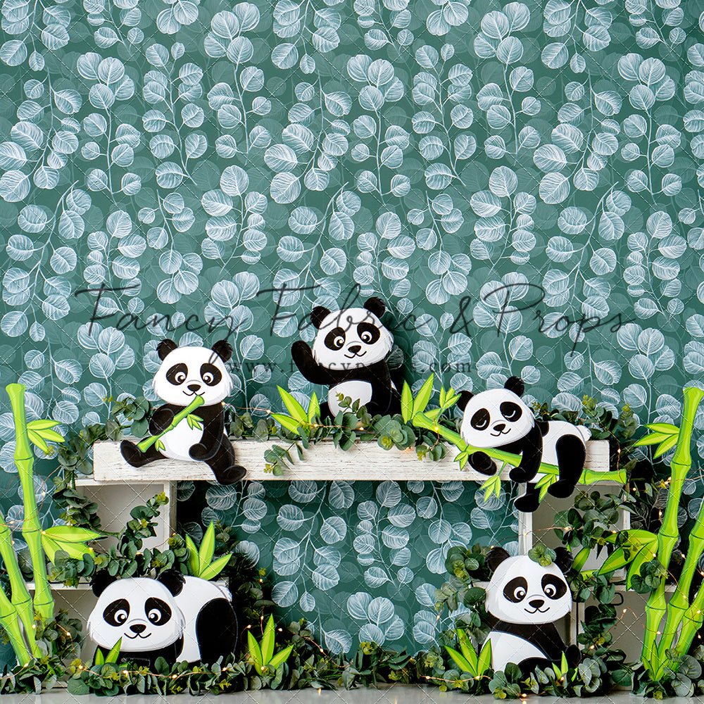 Proud to be a Panda – Fancy Fabric & Props